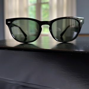 Ray-Ban - Poshmark